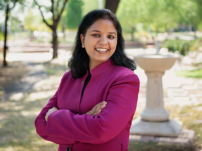 Faculty Spotlight: Medha Joshi, Ph.D. | Midwestern University
