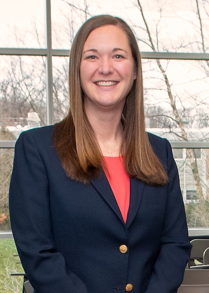 Faculty Spotlight: Lauren Sbarbaro, Psy.D., LADC | Midwestern University