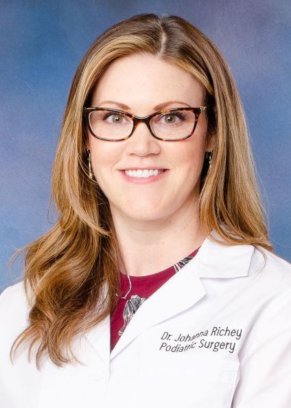 Faculty Spotlight: Johanna Richey, D.P.M. | Midwestern University