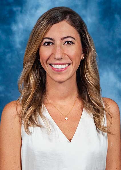Faculty Spotlight: Jenelle Mallios, O.D., FAAO | Midwestern University