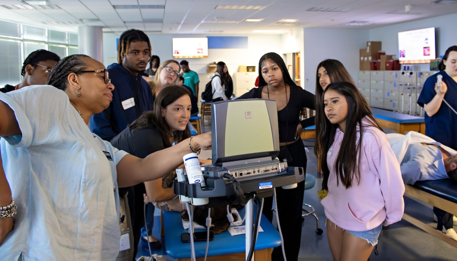 Midwestern University Hosts CPASS STEMM Scholars for Hands-On ...