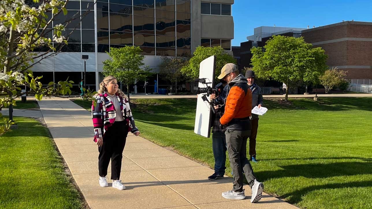 The College Tour | Midwestern University