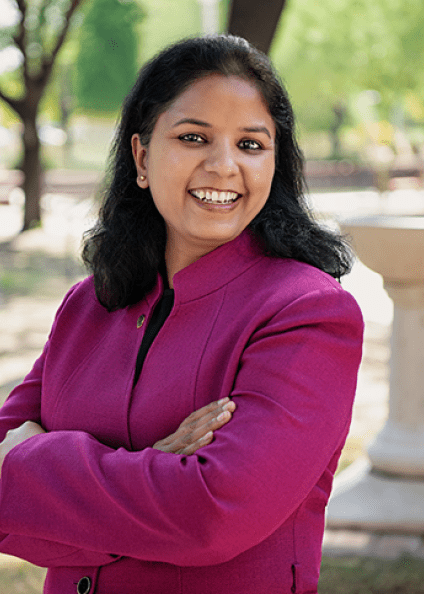Faculty Spotlight: Medha Joshi, Ph.D. | Midwestern University