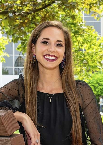 Alumni Stories: Valerie Voce | Midwestern University