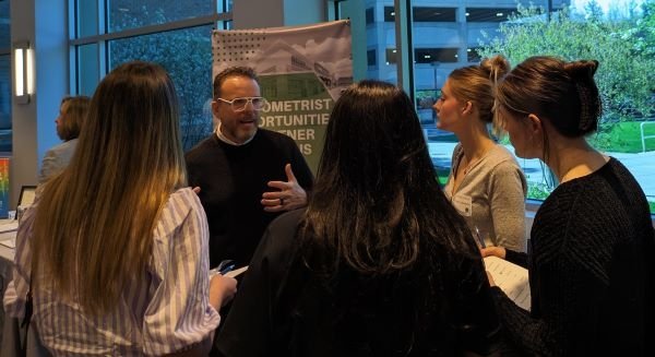 Chicago College of Optometry Career Fair Illuminates Future Occupations ...